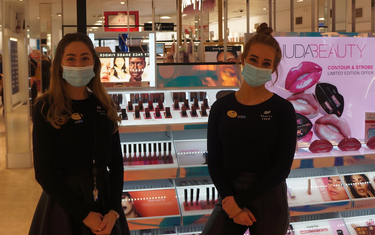 Boots Take On New Staff For Enlarged Beauty Hall LaptrinhX News